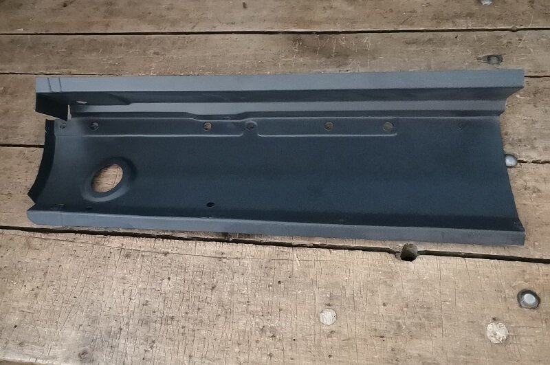 rear repair panel outer sill left side 107SLC, 107,10