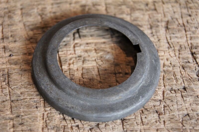 oil slinger ring at crankshaft M121/M127/M180/OM621