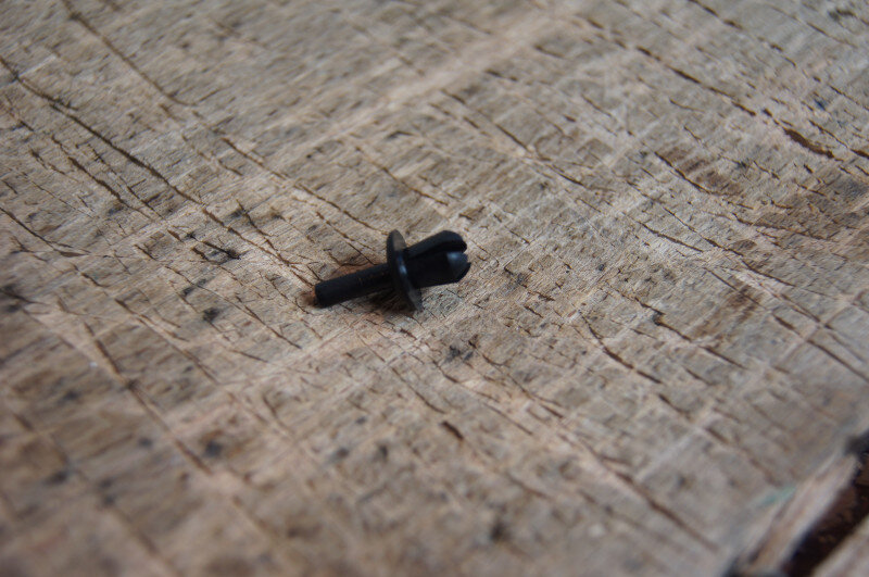 plastic expanding rivet, 0,36