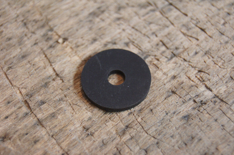 rubber shim 0009870241, 1,09