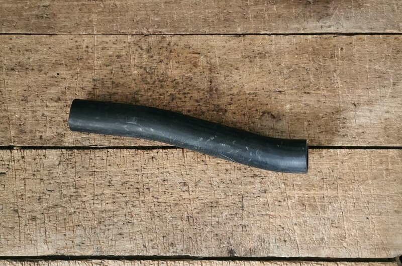 lower radiator hose (W116 280S/SE/SEL)